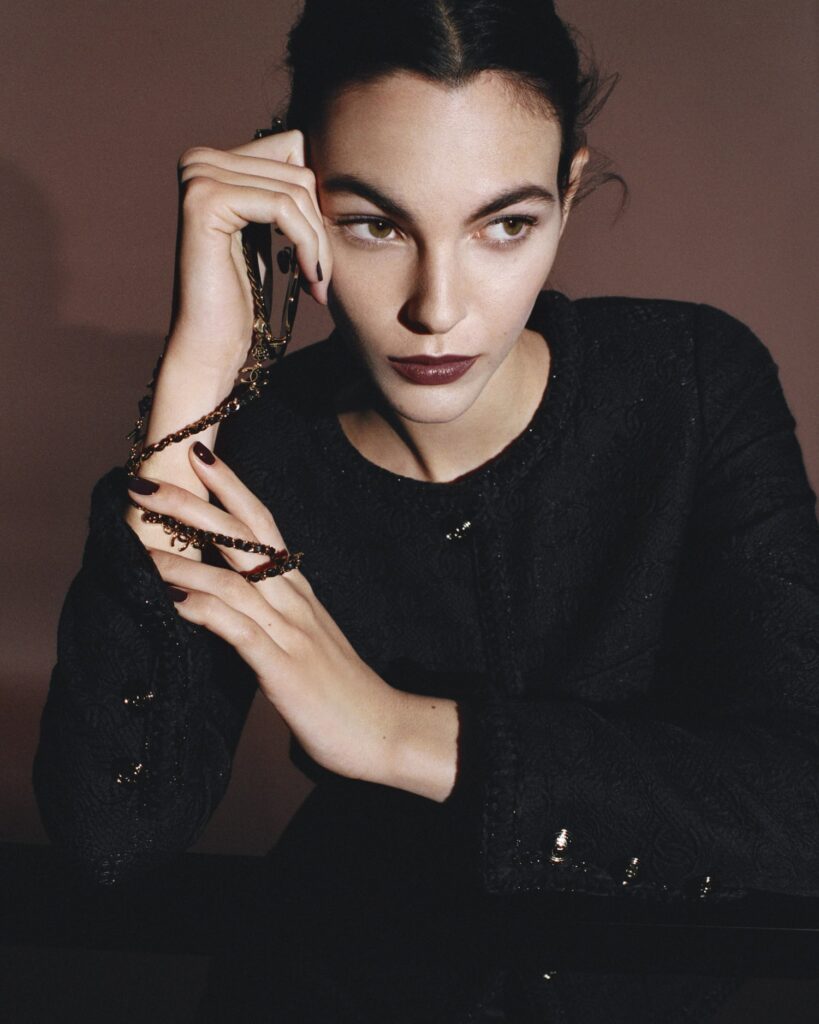 Toon toonis Les Accords de CHANEL - Portail